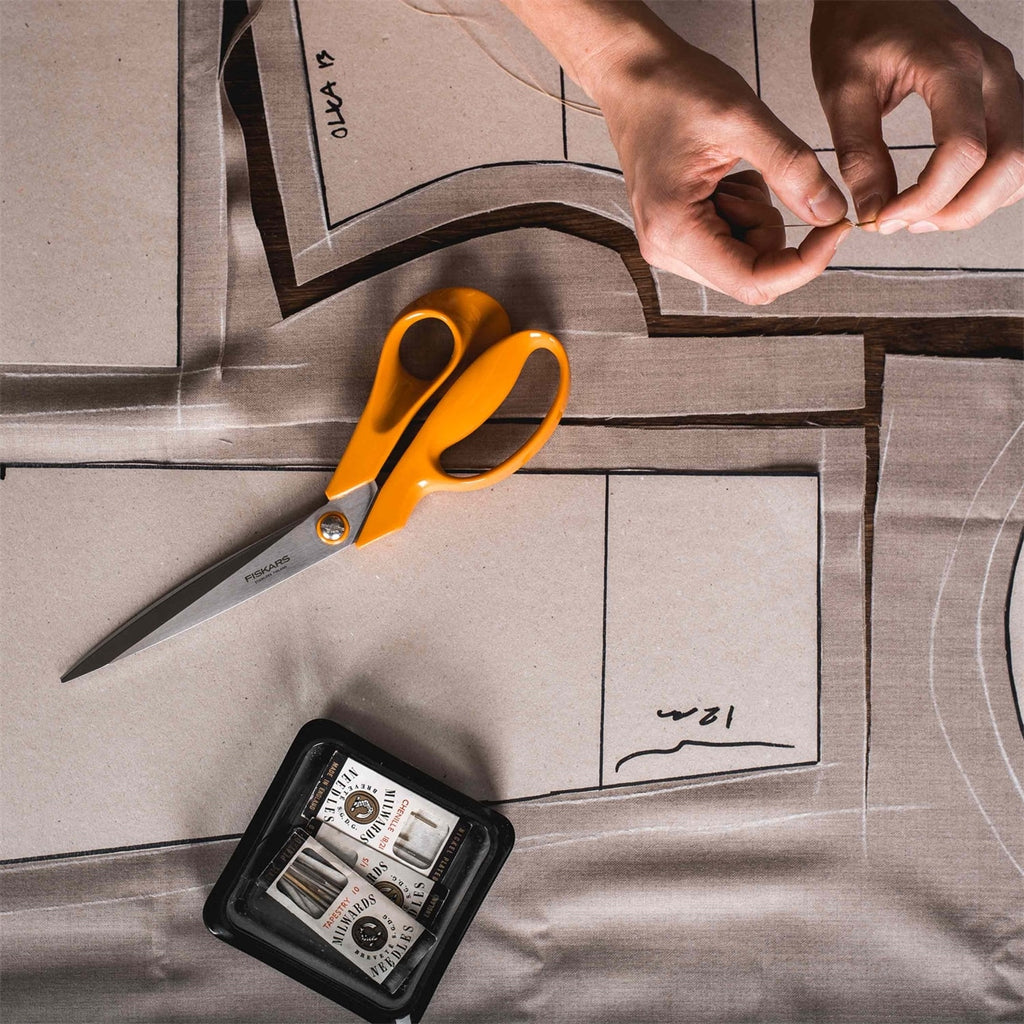Fiskars Tailor Shears 27cm / 10.6" – Sew Me Sunshine